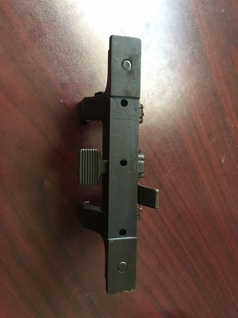 Two different claw mounts? | HKPRO Forums